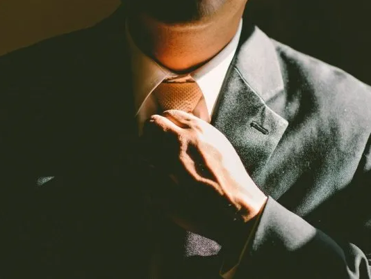 Ámbito | ¿Cuánto cobra un CEO en Argentina? | Michael Page